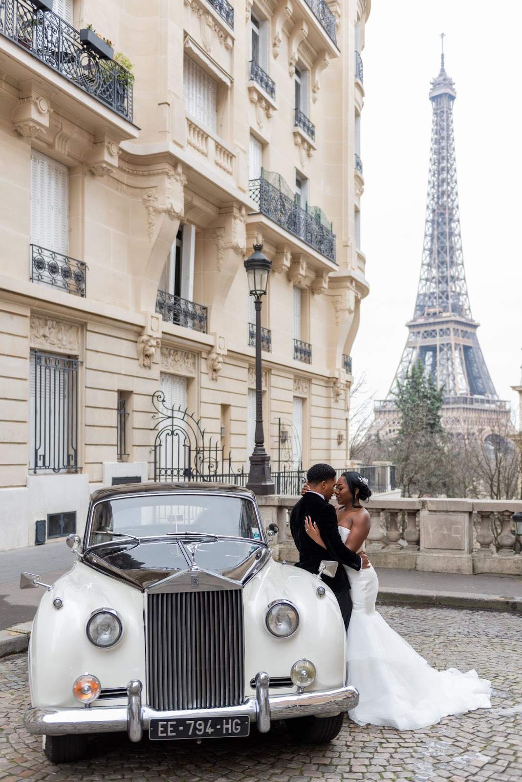Luxury and Exceptional Car Hire for Weddings in Paris - Signature Prestige